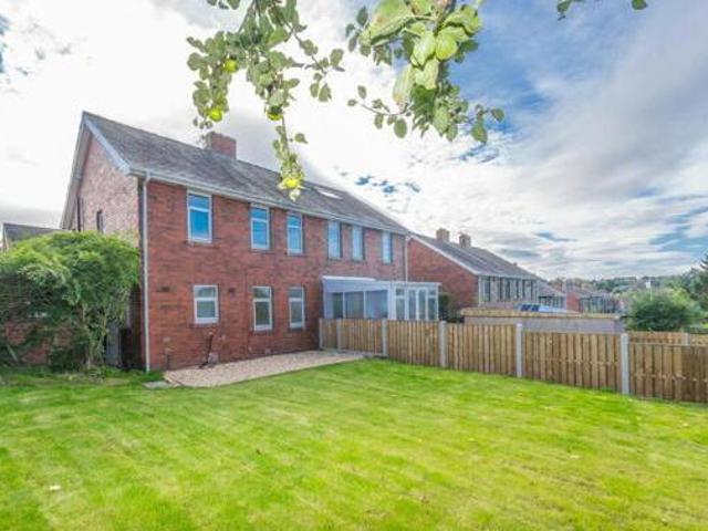 Turnshaw Avenue, Kirkburton, 3 Bedroom Semi detached