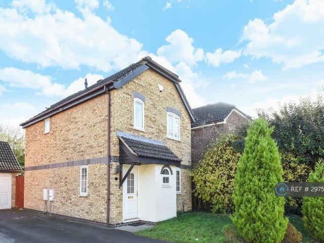 Turnstone Close, Wokingham, RG41 3 bed detached house to rent £2,150 pcm £496 pw