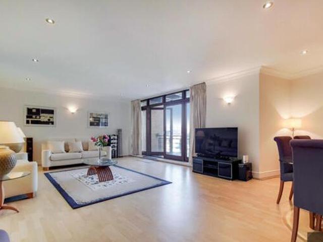 Turnstone House, Star Place, 3 Bedroom Apartment