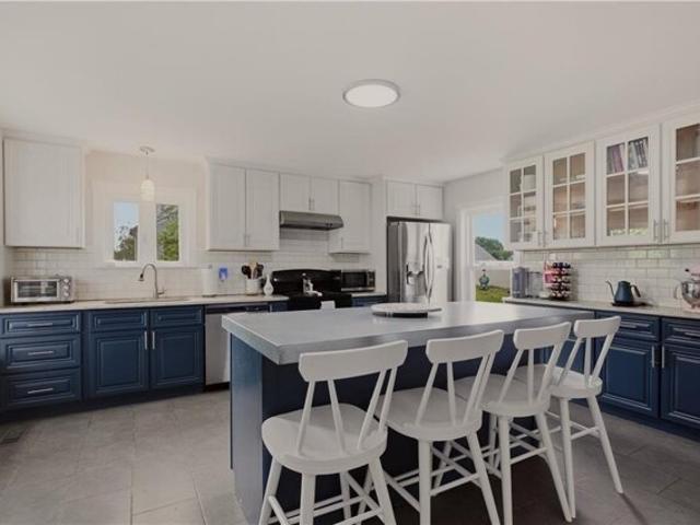 Turnpike Ave, Portsmouth, Home For Sale