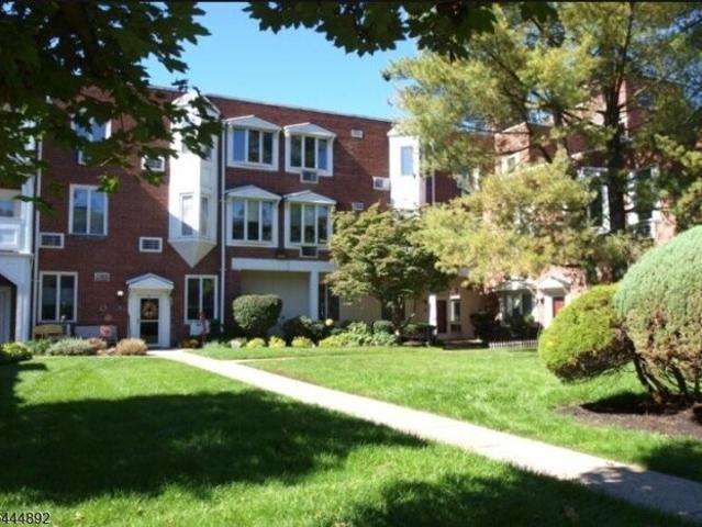 Turnpike C Unit,pequannock Township, Condo For Sale