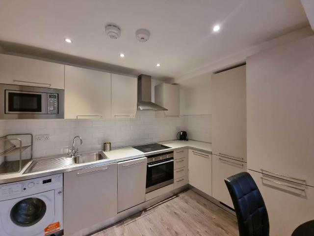Turnpike Lane, London N8, 1 bed flat to rent, £1,675 pcm | PrimeLocation