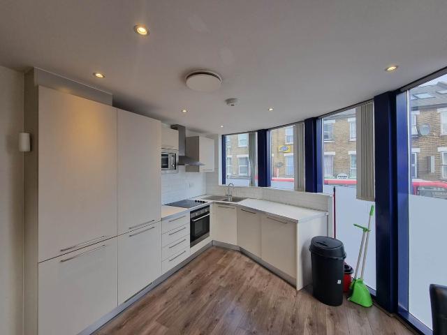 Turnpike Lane, London N8, 1 bed flat to rent, £1,700 pcm | PrimeLocation