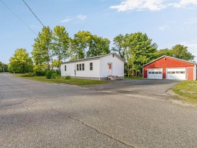 Turnpike Rd, Medway, Home For Sale