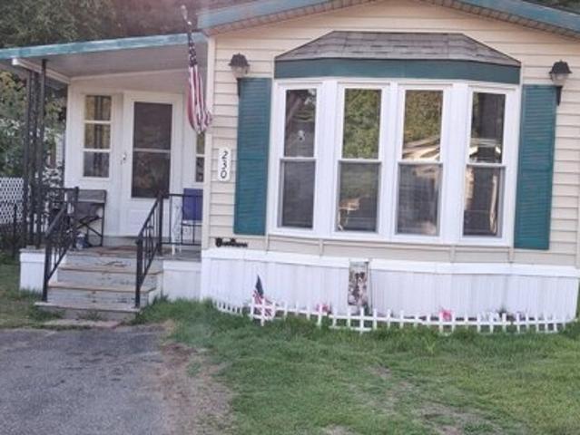 Turnpike St Trlr,easton, Property For Sale
