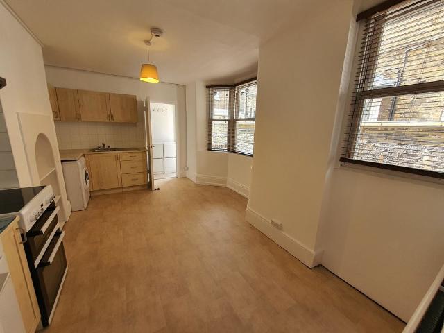Turquand Street, London SE17, 1 bed flat to rent, £1,795 pcm | PrimeLocation