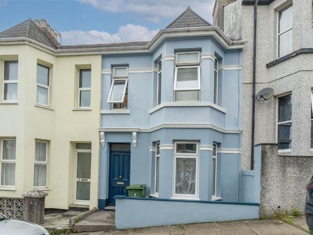 Turret Grove, Plymouth PL4, 1 bed flat to rent, £590 pcm | PrimeLocation