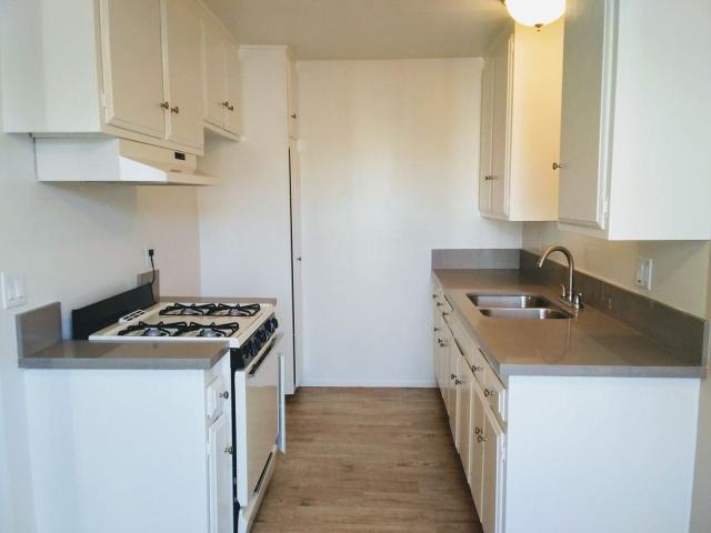 Tustin Villas Studio Apartment for Rent at 15910 Pasadena Ave, Tustin, CA 92780 Tustin