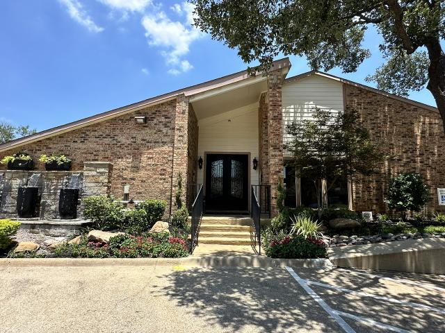 Tuscany Apartments 1 Bedroom Apartment for Rent at 1401 Morrison Dr, Fort Worth, TX 76112