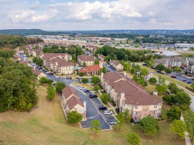 Tuscany Hills Luxury Apartments 1 Bedroom Apartment for Rent at 1551 W 78th St S, Tulsa, OK 74132
