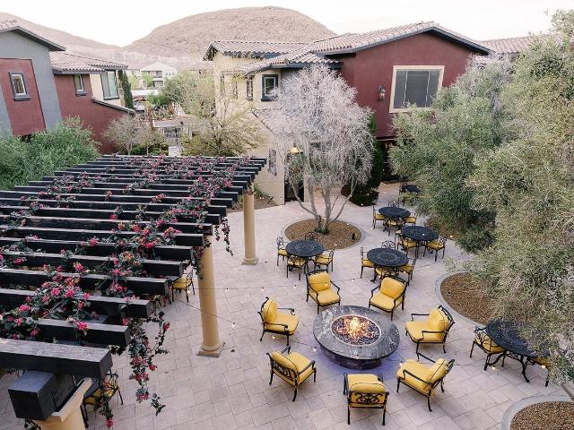 Tuscan Highlands 2 Bedroom Apartment for Rent at 12656 Southern Highlands Pkwy, Las Vegas, NV 89141