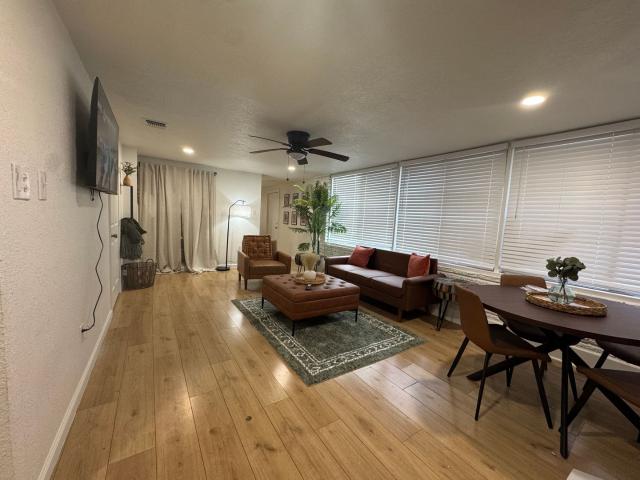 Tuscan Villas Apartments