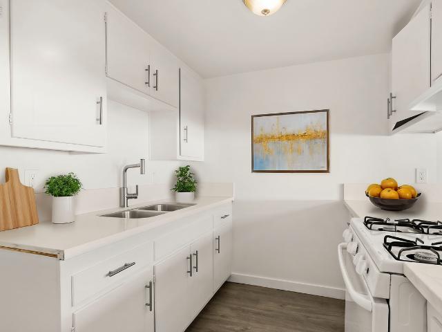 Tuscania Apartments 1 Bedroom Apartment for Rent at 248 S Hemlock St, Ventura, CA 93001