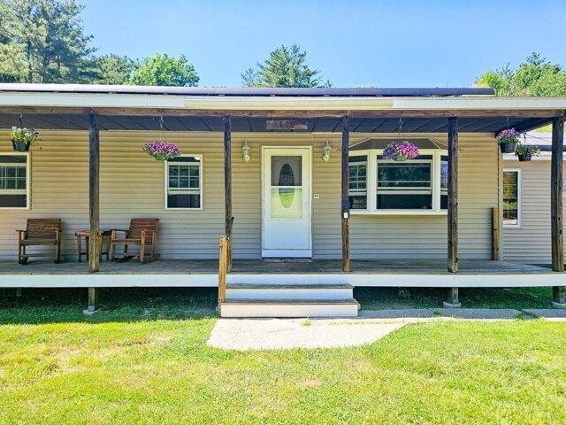 Tuttle Ln, Greenland, Home For Sale