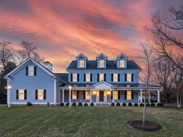 Tuttle Ln, Lynnfield, Home For Sale
