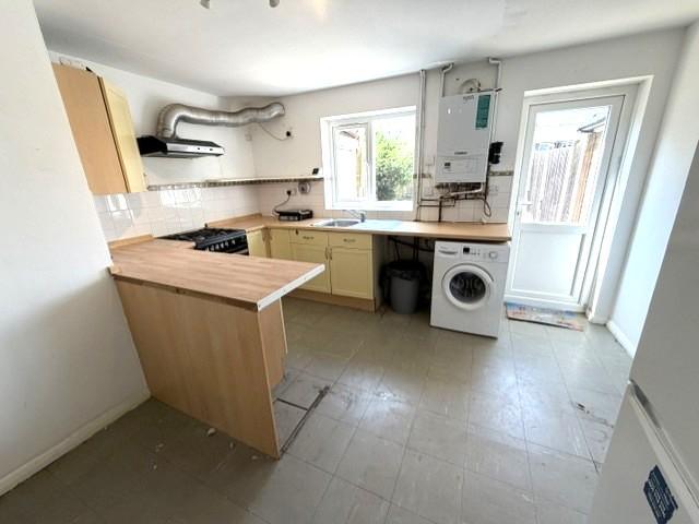 TW7 4 bed terraced house to rent £2,450 pcm £565 pw