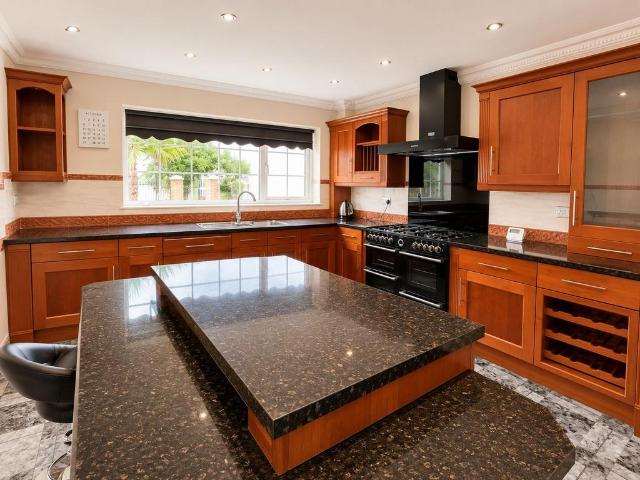 Ty To Maen, Old St Mellons, Cardiff 4 bed house to rent £2,400 pcm £554 pw