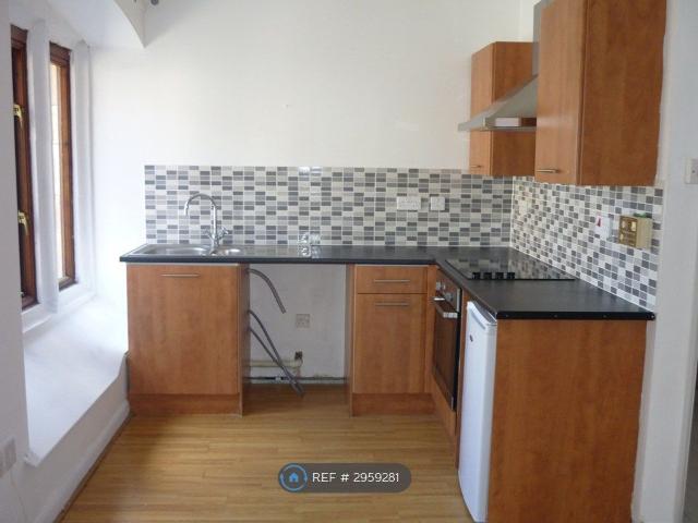 Ty Naba, Clydach, Swansea SA6, 1 bed flat to rent, £595 pcm | PrimeLocation