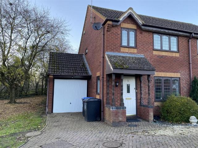 Tymecrosse Gardens, Market Harborough 3 bed semi detached house to rent £1,375 pcm £317 pw
