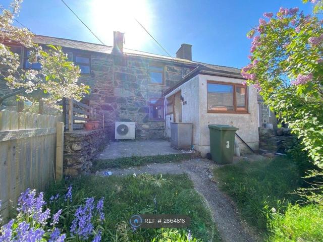Tyn Ardd, Bangor LL57, 2 bed terraced house to rent, £750 pcm | PrimeLocation