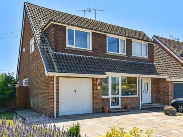Tyne Close, Durrington, 3 Bedroom Semi detached
