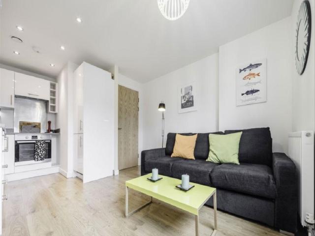 Tyne Street, London E1 1 bed flat to rent £2,000 pcm £462 pw