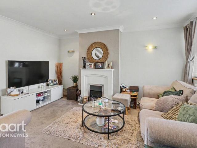 Tyne Square, Bletchley 3 bed end of terrace house to rent £1,475 pcm £340 pw