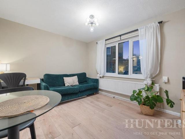Tynemouth Road, London 1 bed maisonette to rent £1,700 pcm £392 pw