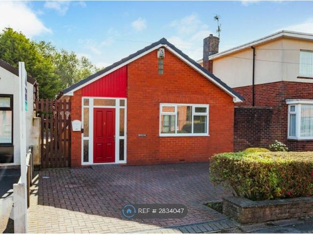 Tynesbank, Manchester M28, 2 bed bungalow to rent, £1,195 pcm | PrimeLocation