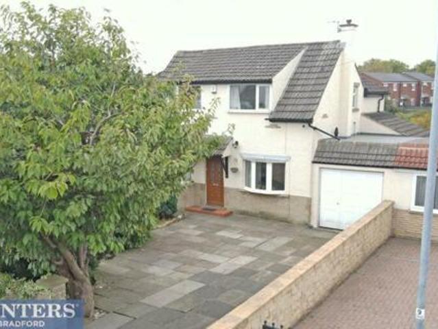 Tyersal, Tn Tyersal Court,bradford, 4 Bedroom Link
