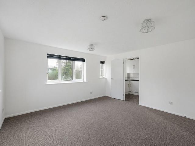Tylers Court, Alperton, HA0