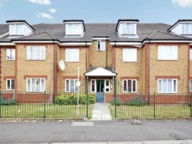 Tylers Court, Westbury Road, 1 Bedroom Flat
