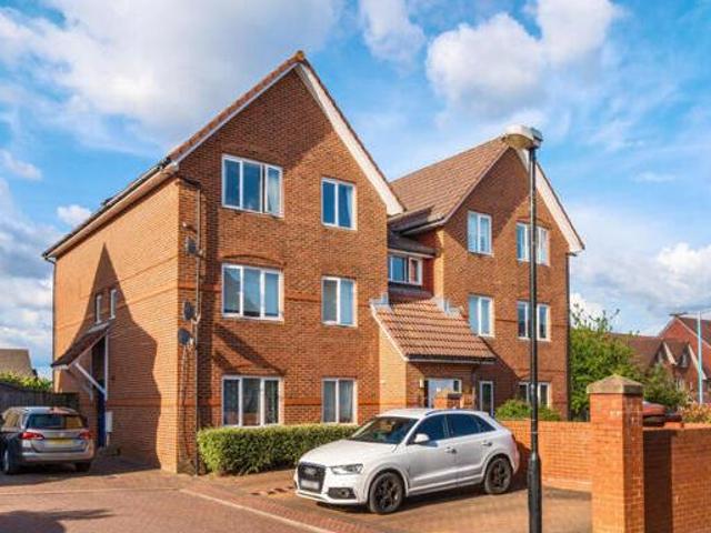 Typhoon Way, Wallington, 2 Bedroom Apartment
