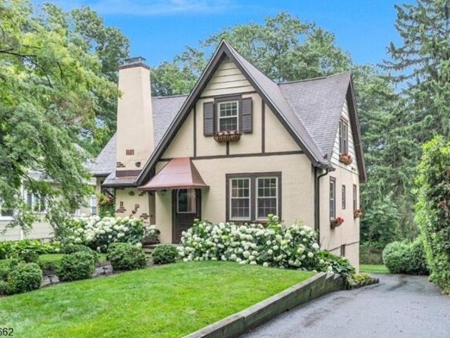 Tysley St, Bernards Twp, Home For Sale
