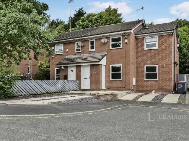 Tysoe Gardens, Salford, Greater. 4 bed semi detached house to rent £2,400 pcm £554 pw