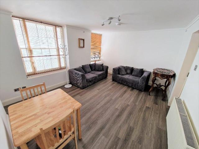 Tysoe Street Flat E, Clerkenwell EC1R, 3 bed flat to rent, £3,300 pcm | PrimeLocation