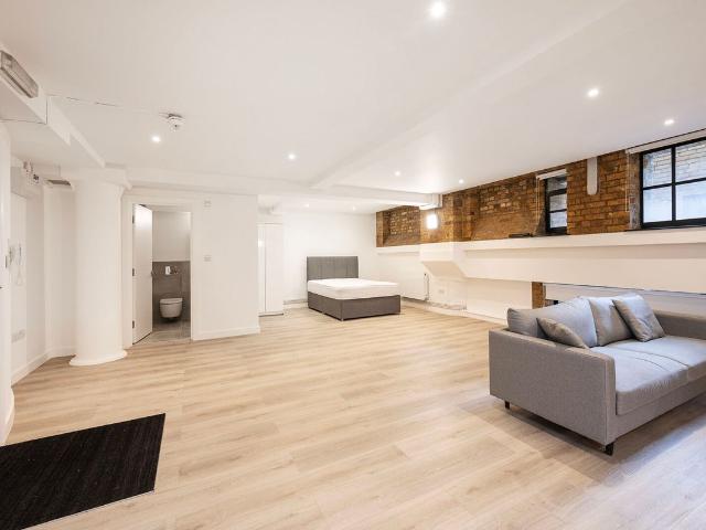 Tyssen Street E8, Dalston, London, Studio to rent, £2,350 pcm | PrimeLocation