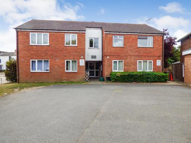 Tyssen Place, South Ockendon RM15, 2 bed flat to rent, £1,500 pcm | PrimeLocation