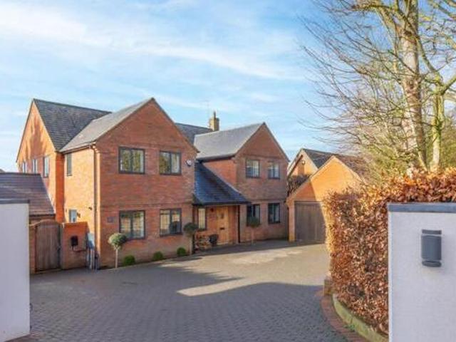Tythe Close, Stewkley, 5 Bedroom Detached