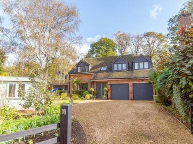 Tythe Gardens, Stewkley, 5 Bedroom Detached