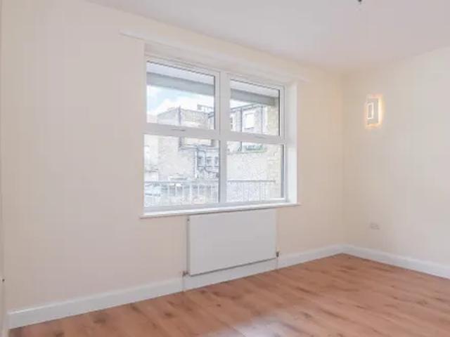 UCKG HelpCenter, 176 178 Rye Lane, London, SE15 4NB, United Kingdom | 1 bed apartment for rent #167610298 | Rentberry