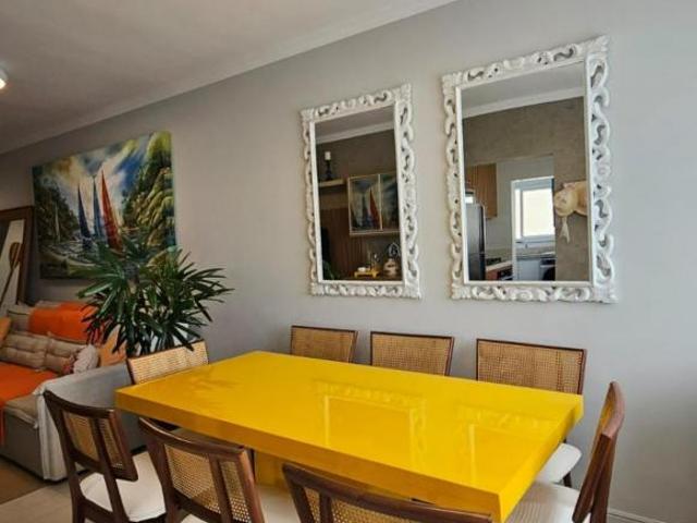 Ubatuba, Itaguá Apartamento com 3 dormitórios, 3 vagas de garagem e uma belíssima vista para o mar!
