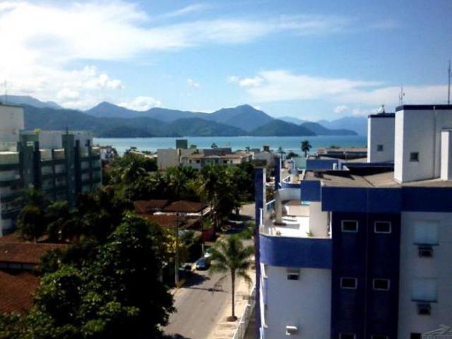 Ubatuba, Itaguá Apartamento com 2 suítes, 1 lavabo, piscina com vista, próximo a orla !