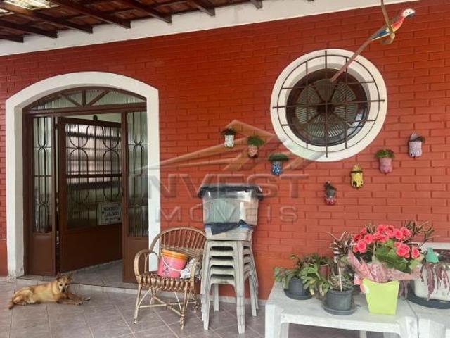 Ubatuba, Itaguá Casa 03 dormitórios 01 suíte, próximo a orla praia e comercio