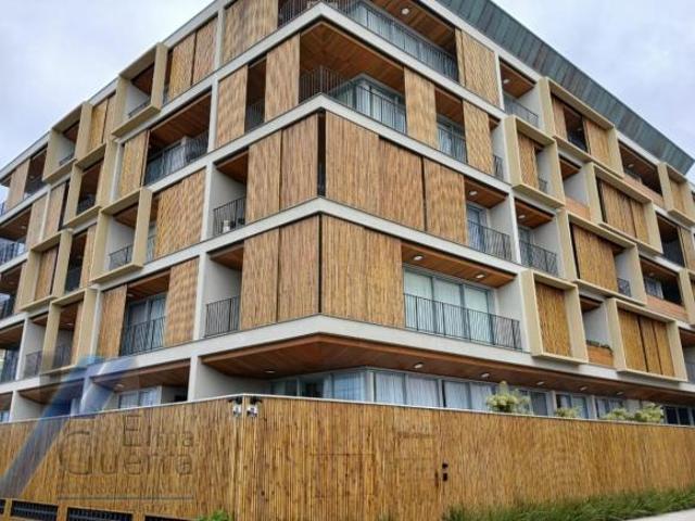 Ubatuba, Praia Grande Apartamento com vista para o mar, com 02 dormitórios e área de lazer complet