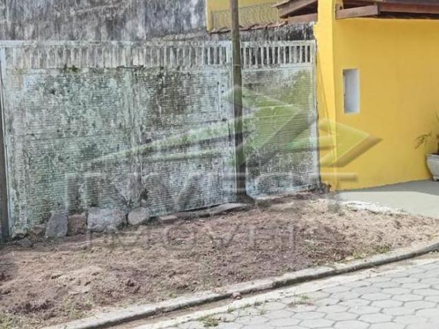 Ubatuba, taquaral Lote murado, aterrado, poste de energia e projeto aprovado para construção