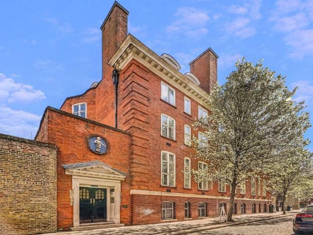 Udall Street, London, SW1P 1 bed in a house share to rent £1,290 pcm £298 pw