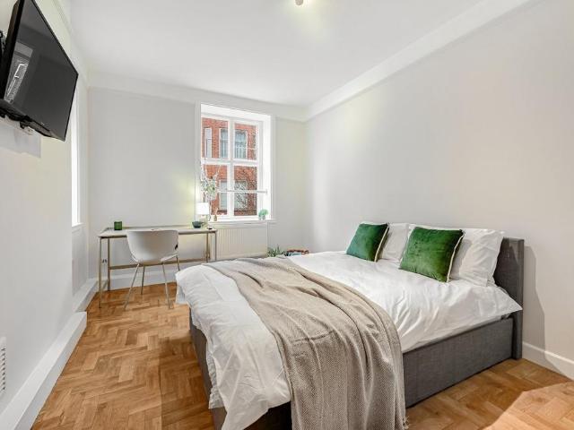 Udall Street, Westminster, London, SW1P House share to rent £1,460 pcm £337 pw