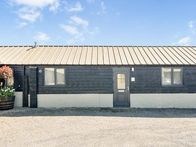 Uffcott, Swindon SN4, 1 bed barn conversion to rent, £1,195 pcm | PrimeLocation