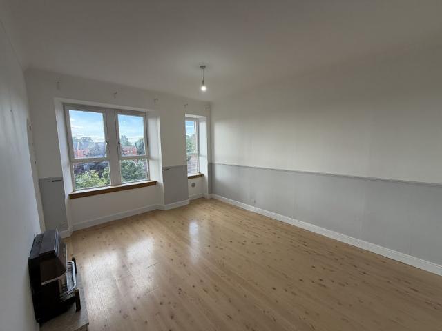 Uist Street, Govan | £995 Monthly